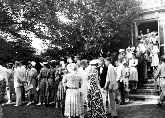 Part VIII: Social Rites during World War II, 1942-1945 | New York ...