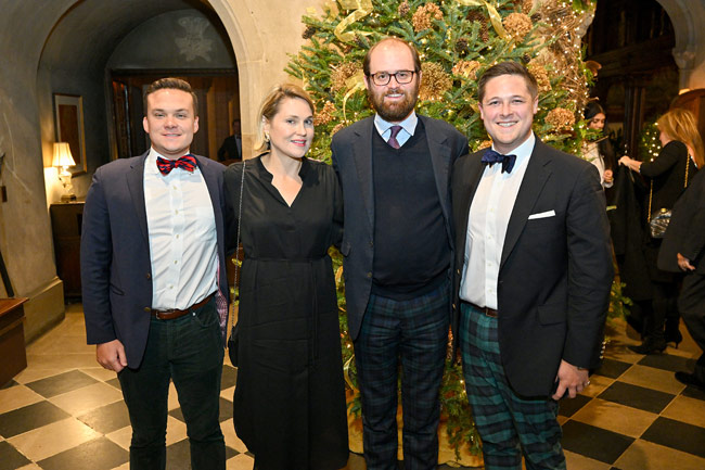 Planting Fields Foundation's annual Deck the Halls benefit at Coe Hall ...