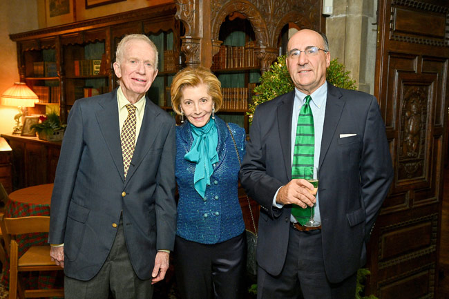 Planting Fields Foundation's annual Deck the Halls benefit at Coe Hall ...