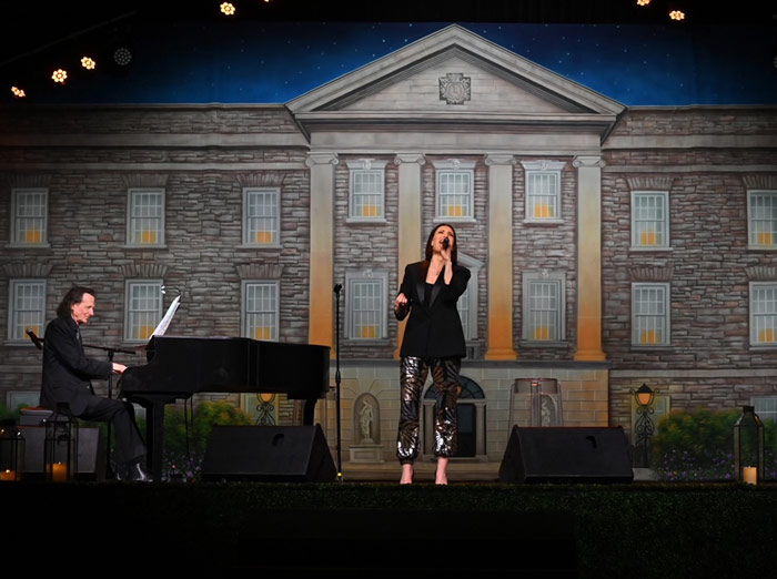 And Through the Gates they Arrived for the 61st Swan Ball in Nashville ...