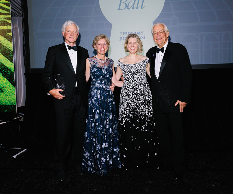 New York Botanical Garden’s Conservatory Ball ushers in the summer ...