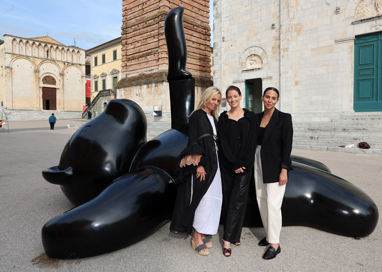 Rachel Hovnanian's luscious art and empowering messages | New York ...