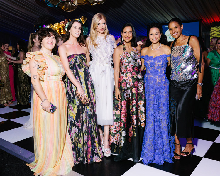 New York Botanical Garden’s Conservatory Ball ushers in the summer ...