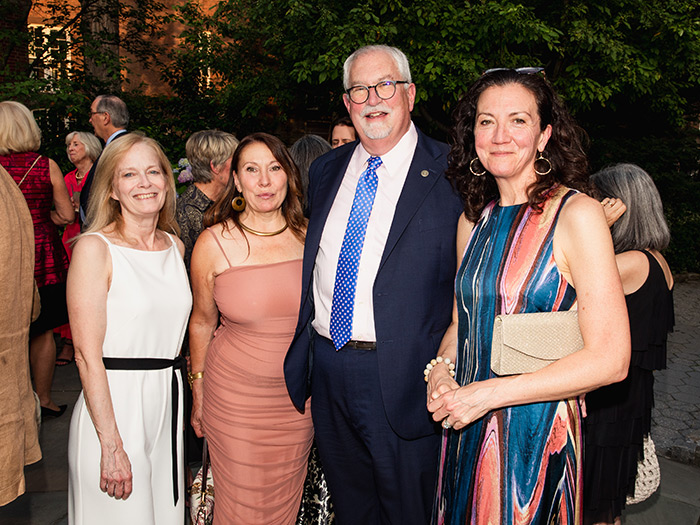 A Night in the Wild: Wildlife Conservation Society Gala Blends Glamour ...
